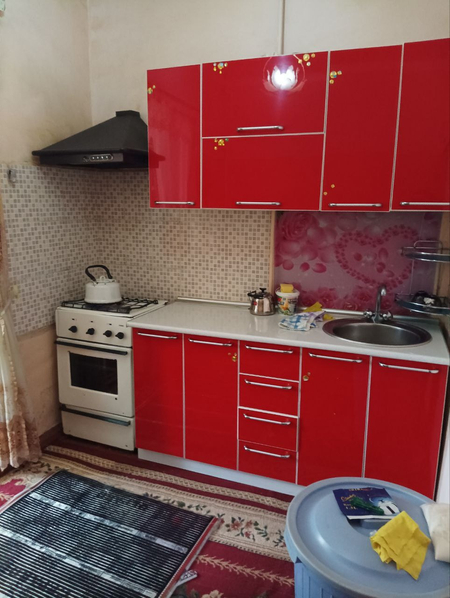Ижарга 1 хонали квартира берилади