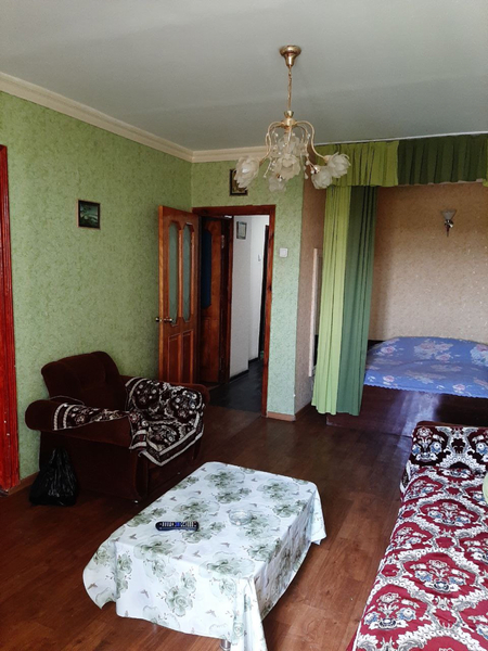 МЕТРО ХАМЗА.  50 м2.  1 переделенная в 2 х. Аренда квартира СРОЧНО