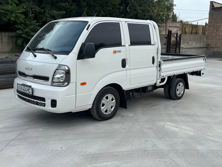Kia bongo 2700    k