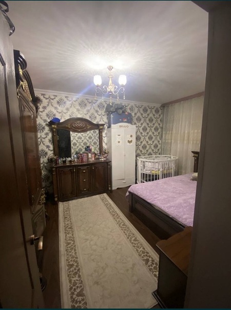 Срочно продаётся 4/2/9