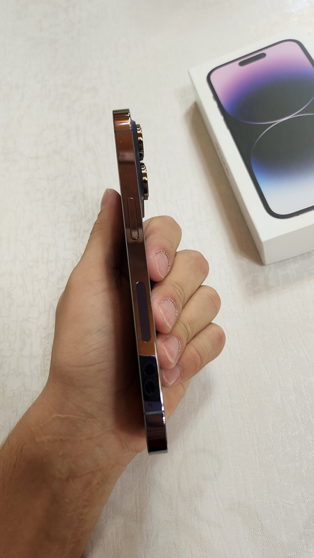 iPhone 14 pro. 128GB. LL/A