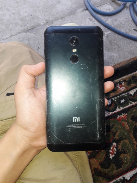 Redmi 5 a + airpods qoshib beraman