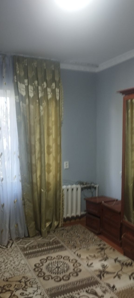 Arenda Farxandiskiy bazar 13 kv 2/5/5 350 Uye