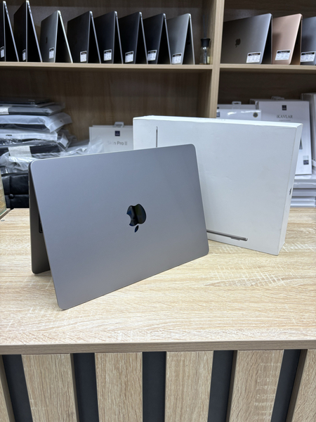 Macbook air 2024 M3 16/512Gb