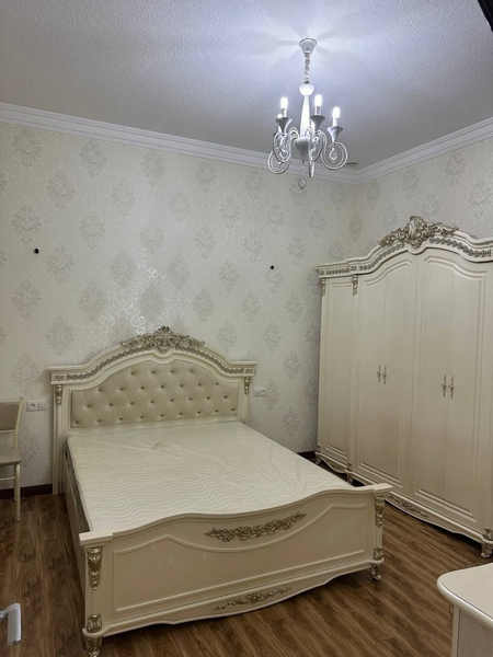 Продается 4х ком Участка в Охунбобоев