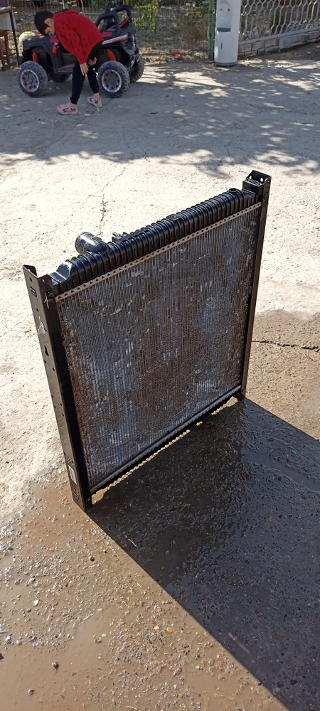 Радиатор КАМАЗ МАЗ ЗИЛ radiator razmer 77x87