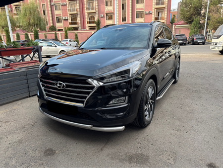 Срочно  Hyundai Tucson Hitch full максимальный комплектация