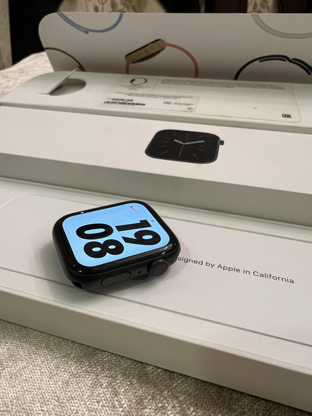 Iwatch 6 / 44 black Apple watch