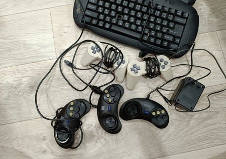 Игровая приставка Денди