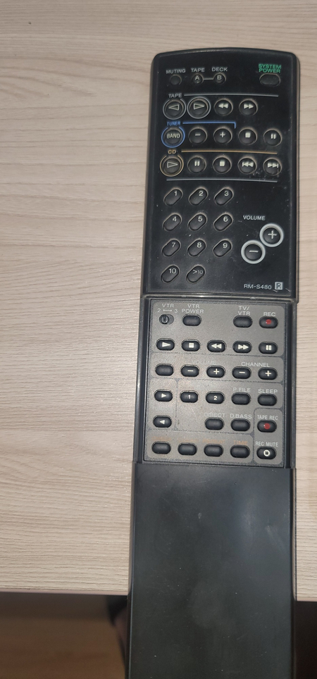 Продам пульты Sony и Aiwa