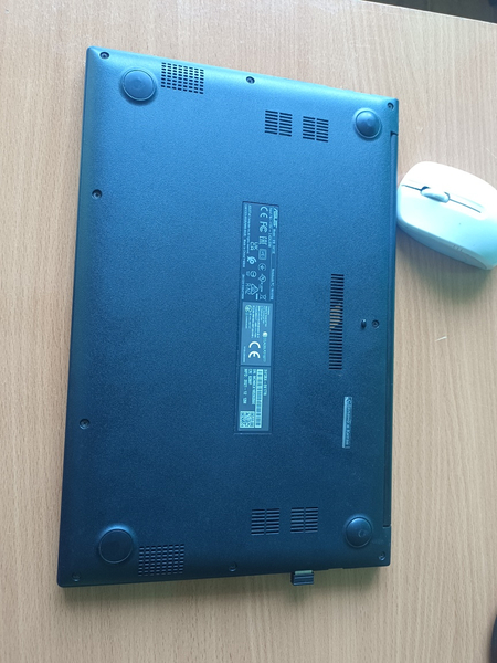 ASus vivo book core i5 yangidek