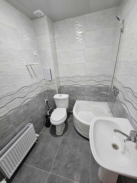2 xonali 58m² 5-qavat uy sotiladi