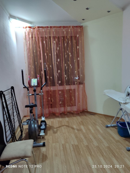 Сдаётся по ул.Чехова в долгосрочную аренду .4комн-якв-ра