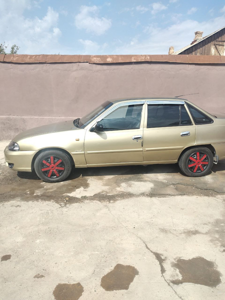 Mashina Sotildi Nexia 2