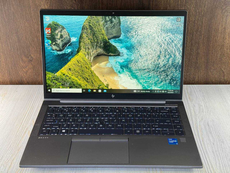 HP ZBook /  i5 1145G7 / 8Gb / 256Gb / IrisXe