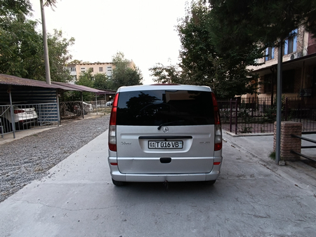 Mercedes Benz 111