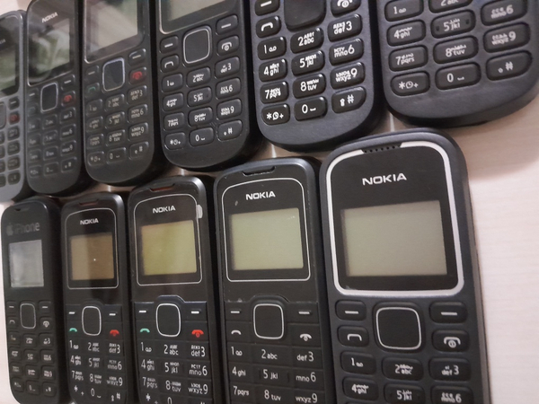 Assalom alekum telefonlar sotiladi Original Nokia 1280 Va 1202 lar