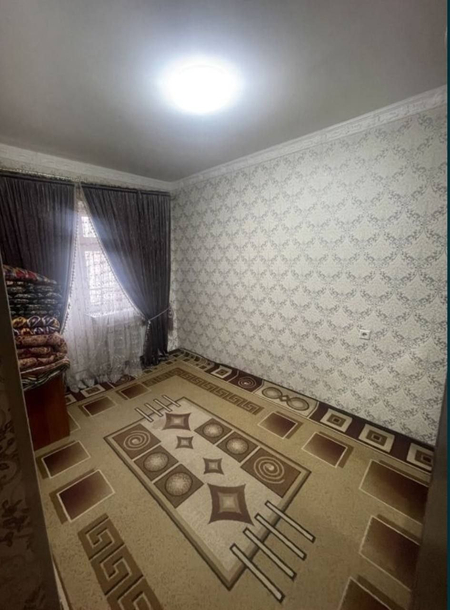 ! Sergeli 5 A srochno sotiladi 2 xona