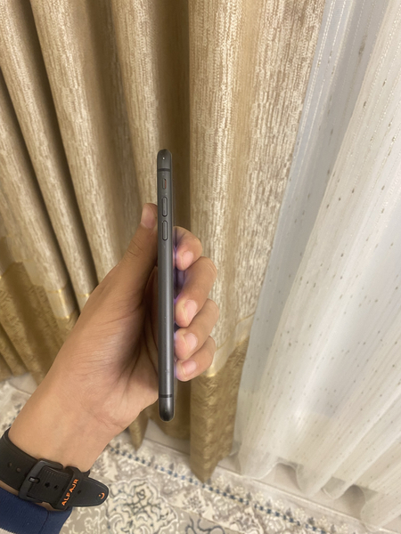 Iphone 11  64 GB