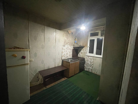 Продается 3 х комнатная квартира Юнусабаде 11,рядом Мегапланет