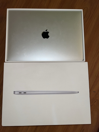 Macbook Air 13 M1 8/256