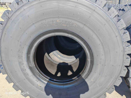 Avtoshina 23.5 R 25