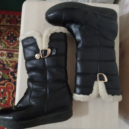 Сапоги женские  длинные