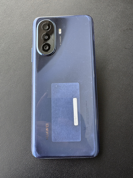 Huawei nova  y70