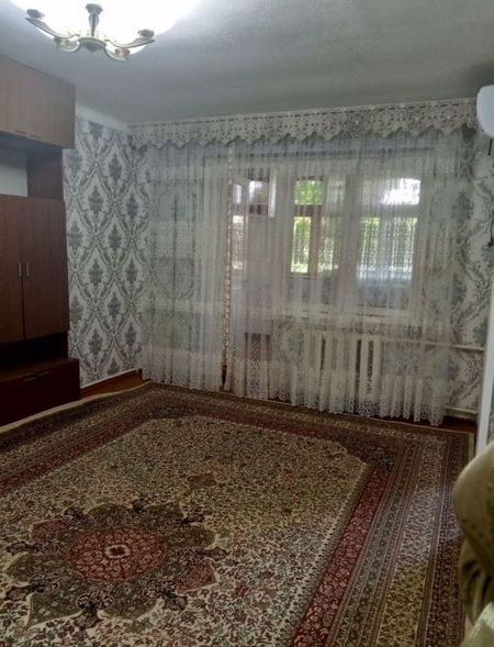 Chilonzor pyanerskida uy sotiladi