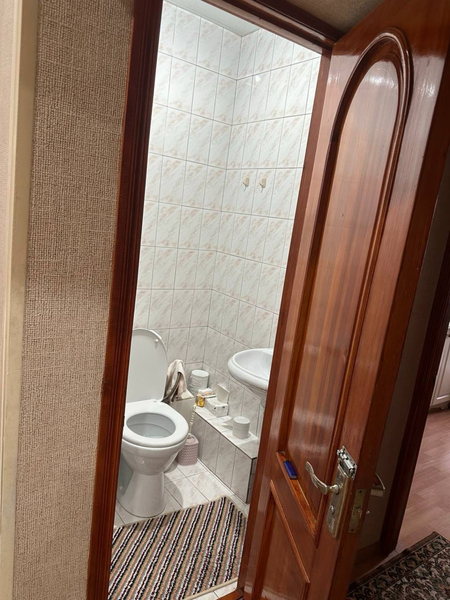 Продается  квартира в Мирзо Улугбекском  районе.