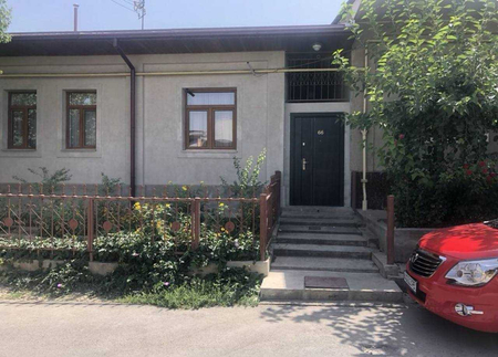 Продается дом 3 соток с Юнусабадском районе (Бадамзар мечеть)