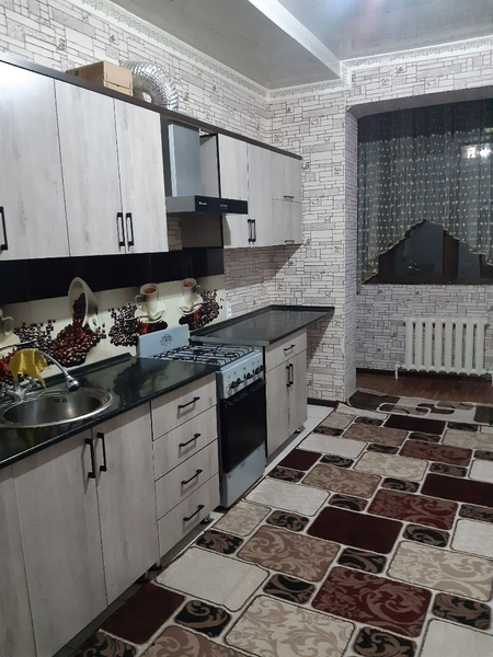1 xonali kvartira ijaraga beriladi