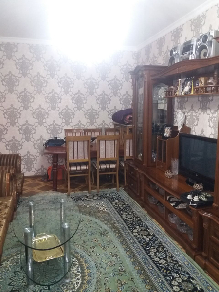 2/1/4 Авиасозлар 2, Автостанция Кадышева