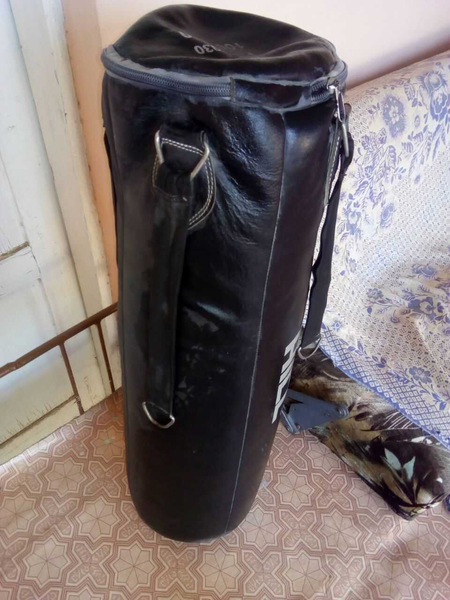 боксерская груша , мешок
