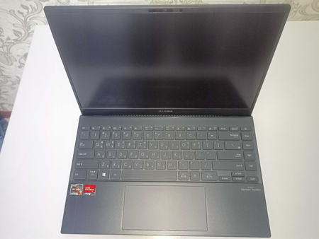 Asus Zenbook 14 (2022) hujjatlari bor