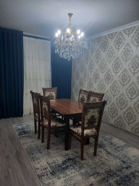 Продается квартира Юнусабад-17 ААА