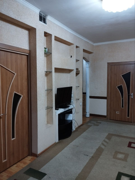 Сдается своя 2 комнатная квартира в Юнусабаде