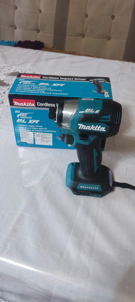 Прадается Makita DTD173z модель новая производитель япония я