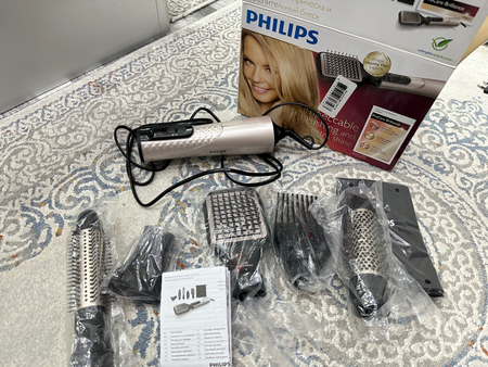 Фен (philips) с насадками