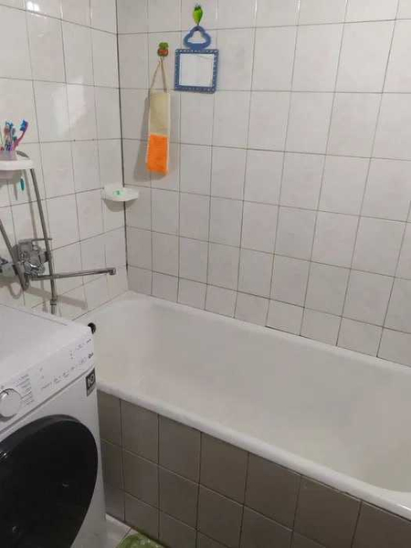 Чилонзор 15кв 2³.4.4
панель 50м² торец балкон 1.5/6
Хонаси алохида