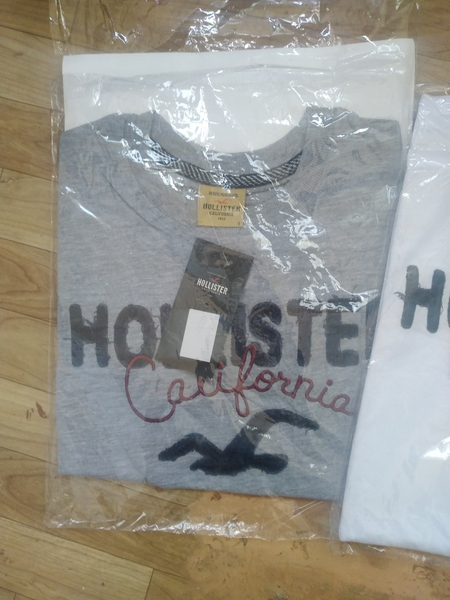 HOLLISTER футболка