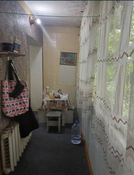 Продам 1/2/4 Академ городок Налоговая