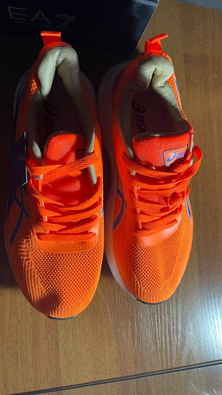 ASICS   кроссовки