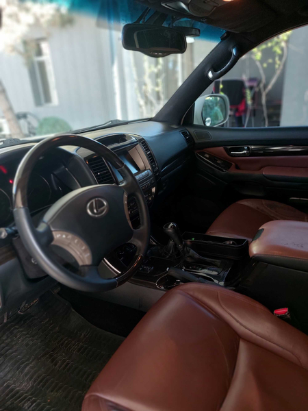 Продаем Lexus GX 470