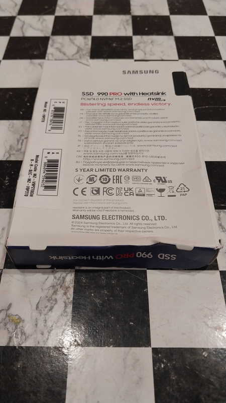 Новый SSD NVMe Samsung 990 PRO Series 2TB with HeatSink.