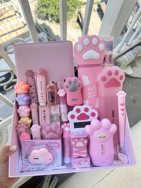 Подарочные боксы Kuromi,Mymelody,Hello Kitty, Авокадо,Стич,Лапка