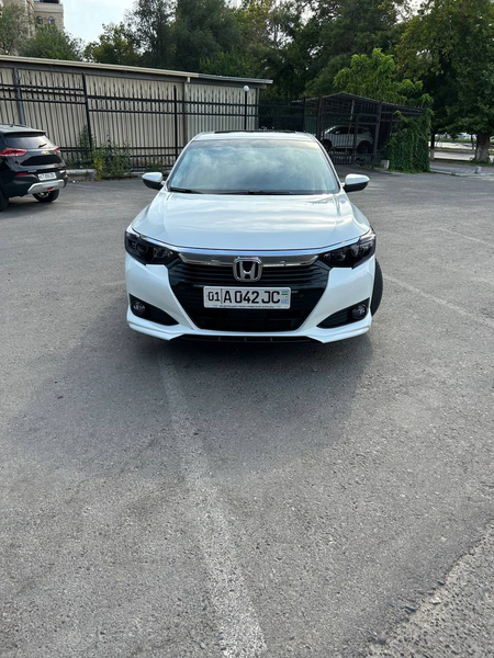 Продаётся Honda crider