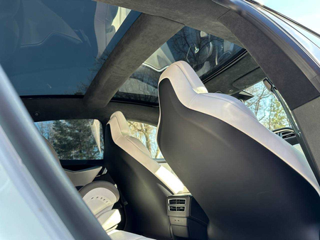 Tesla Model S Performance