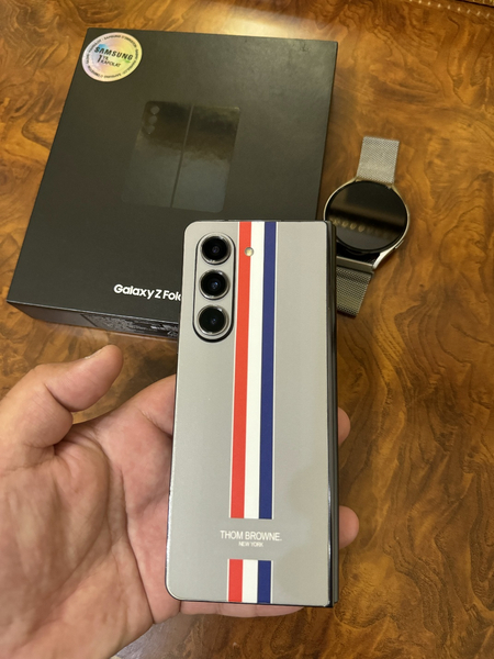 Samsung z fold 5