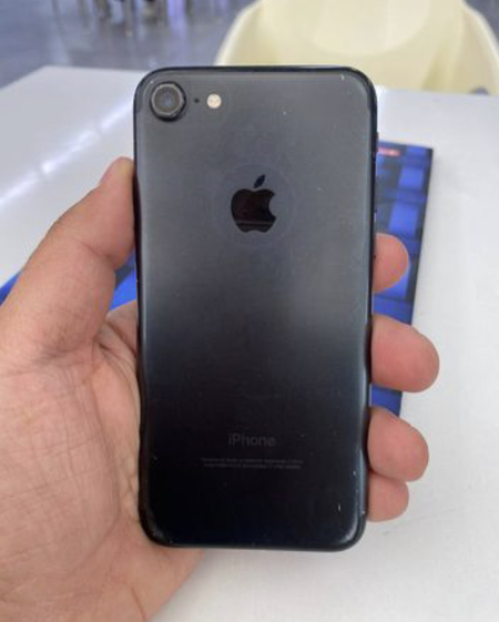 Iphone 7 ideal sostayane srocho prodam